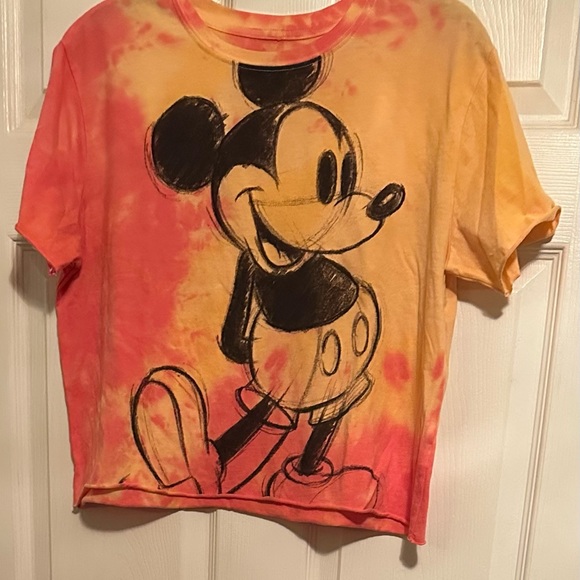 Disney | Tops | Disney Crop Top Armpit To Armpit 2 Shoulder Down 18 ...